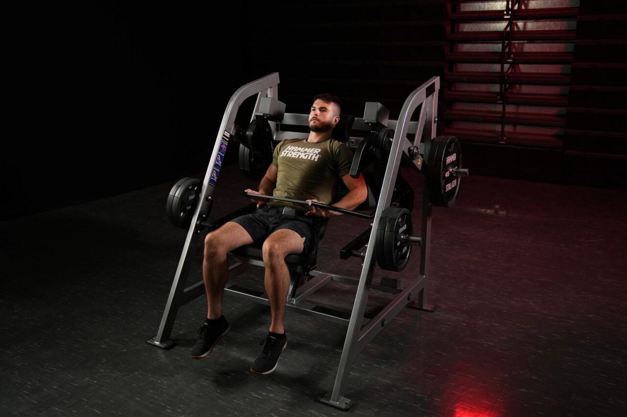 Hammer Strength Plate Loaded Pullover | Fitness Brands